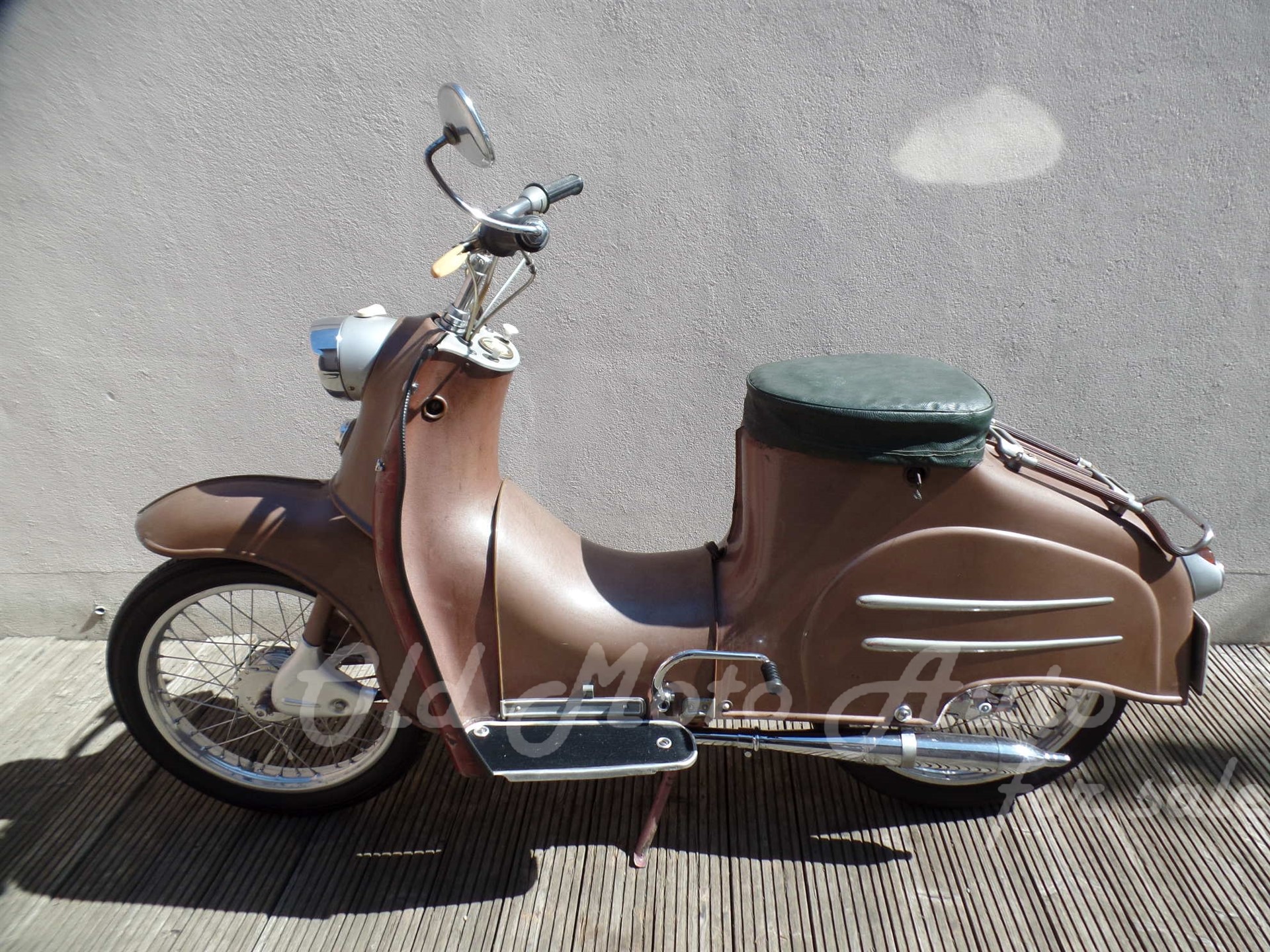 Eladó motorok